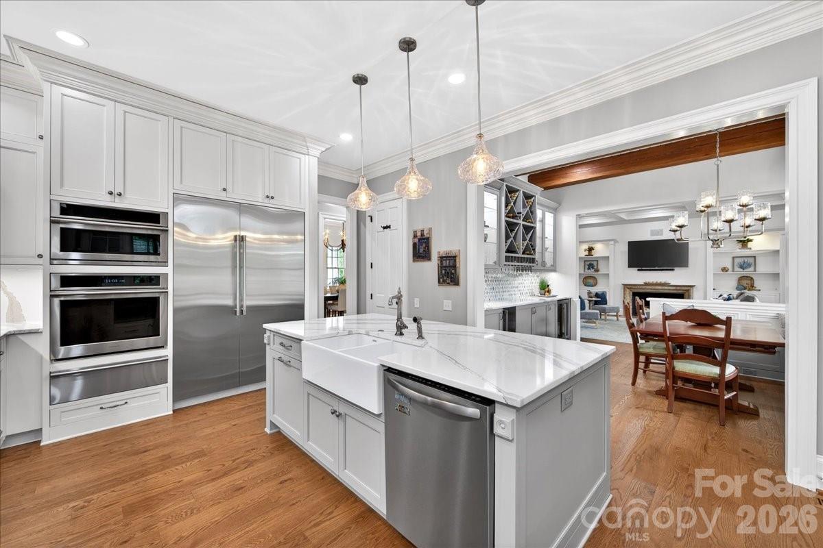 2135 Sharon Avenue, Charlotte, NC - photo 10 of 44