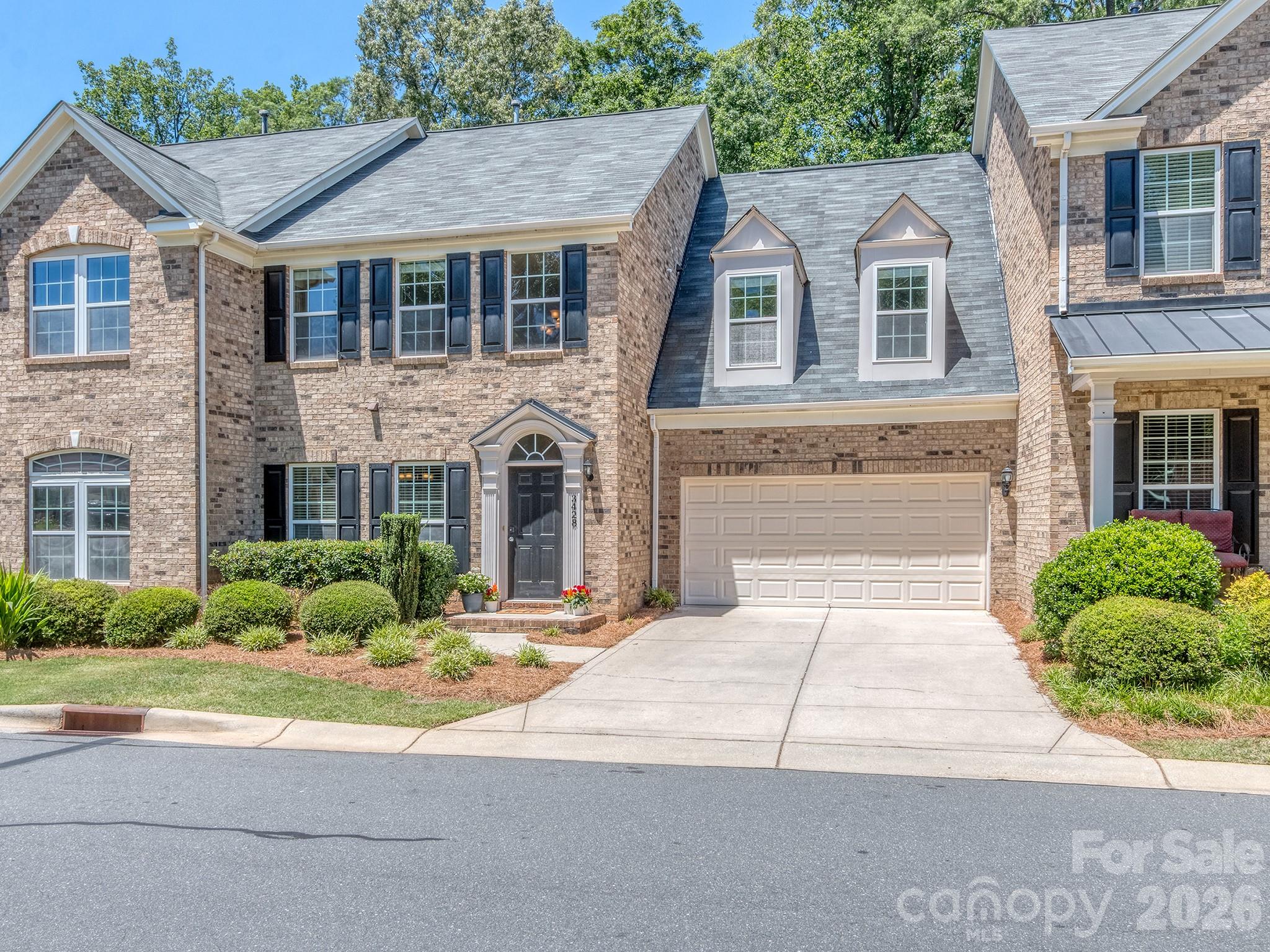 3428 Park South Station Boulevard, Charlotte, NC - photo 3 of 43
