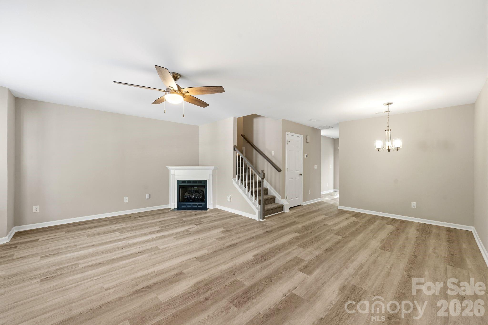 687 Rock Lake Glen, Fort Mill, SC - photo 7 of 36