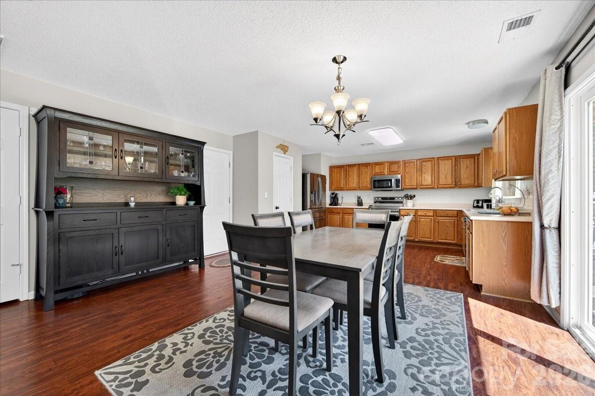 Photo 16 of 10611 Bedlington Road, Charlotte, NC