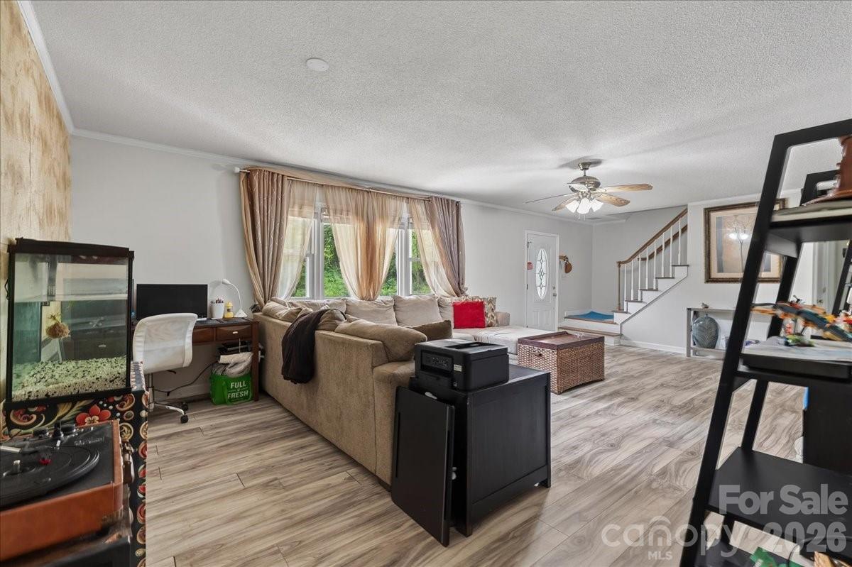 1303 Wildwood Drive, Kannapolis, NC - photo 6 of 24