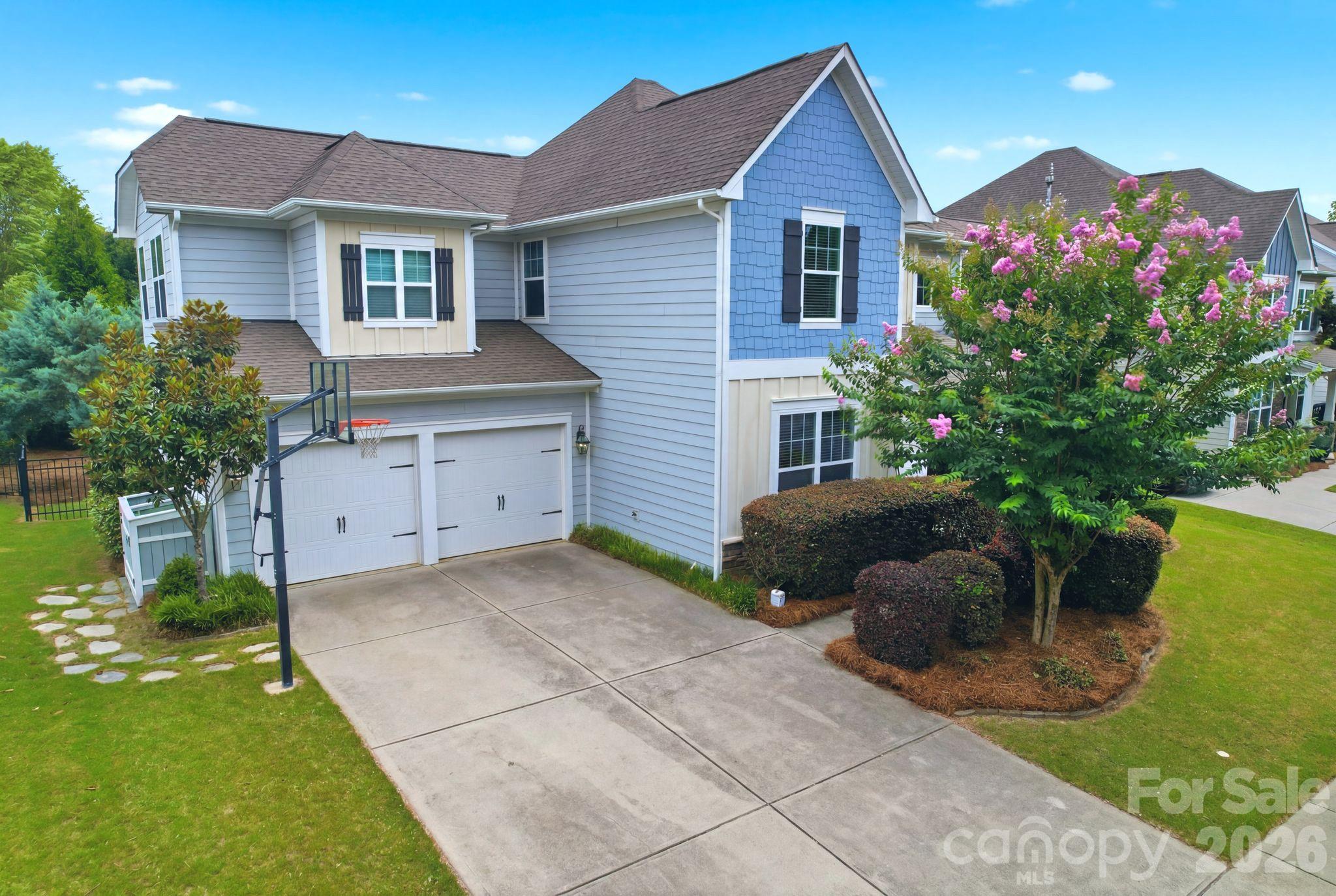 Photo 3 of 1855 Shadow Lawn Court, Fort Mill, SC