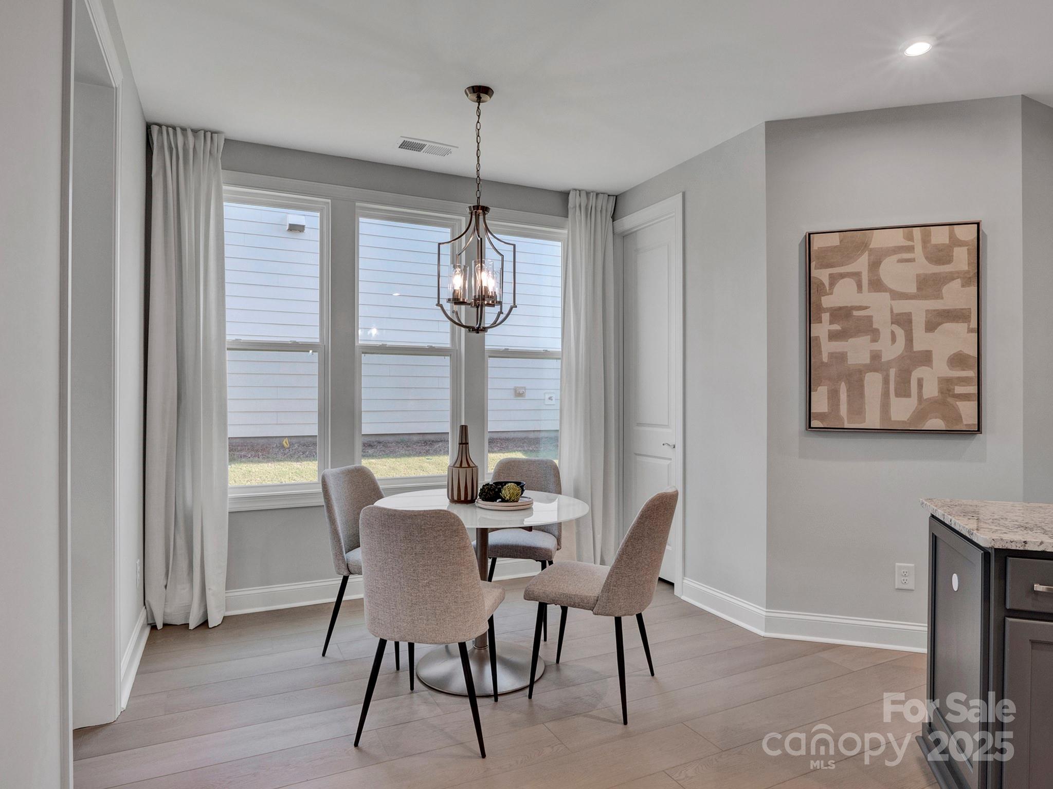 Photo 8 of 4225 Honey Locust Drive, Charlotte, NC
