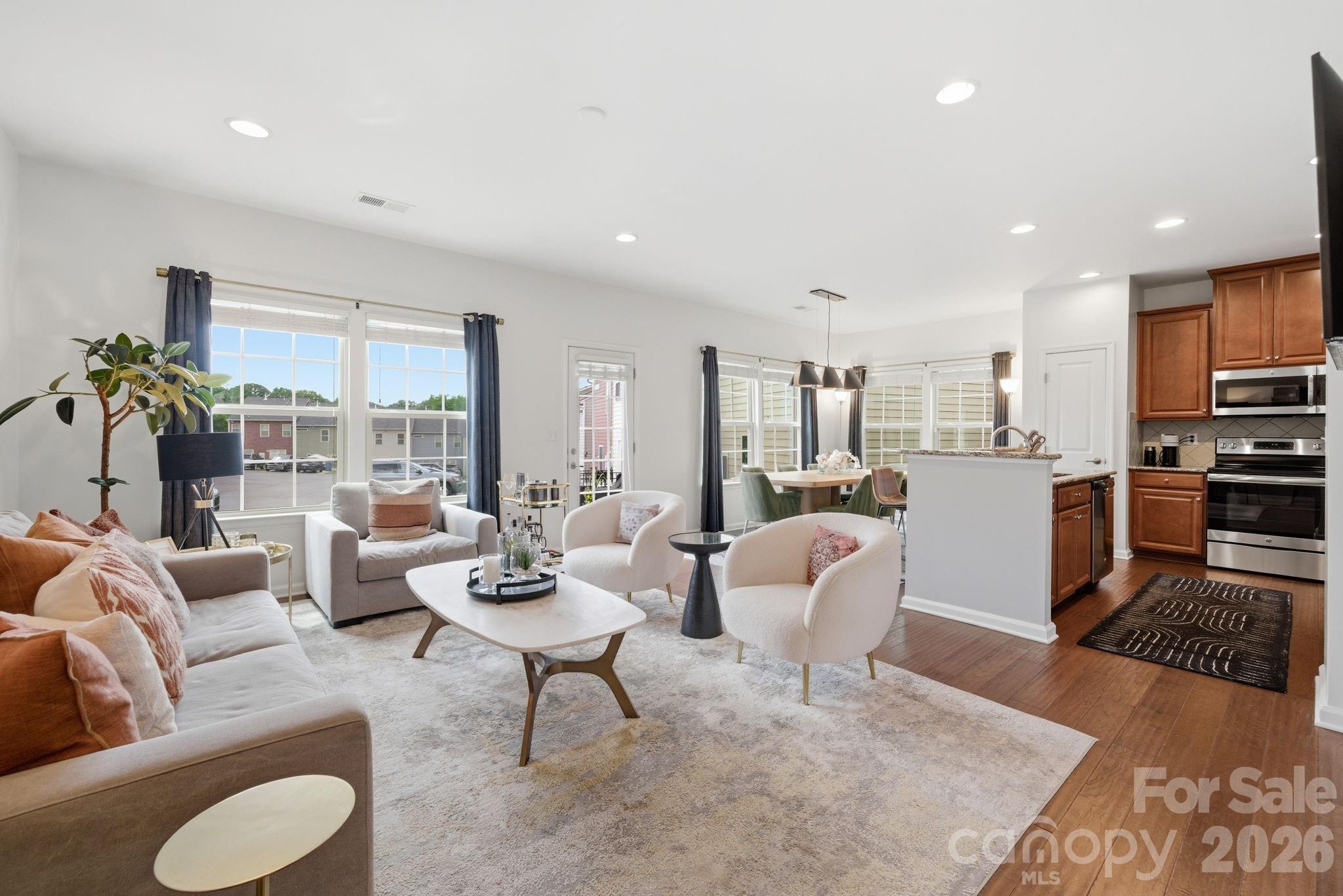 Photo 8 of 1760 Evergreen Drive, Charlotte, NC