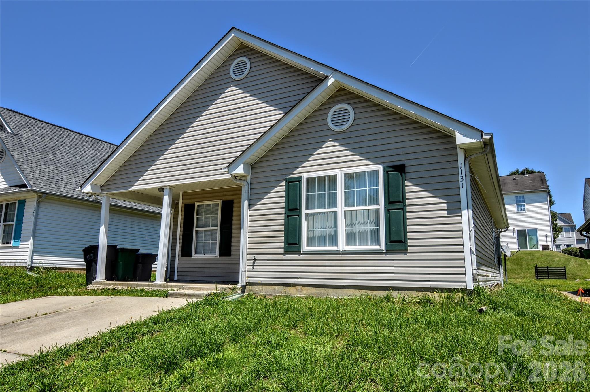 Photo 4 of 1131 Hannah Rae Court, Charlotte, NC