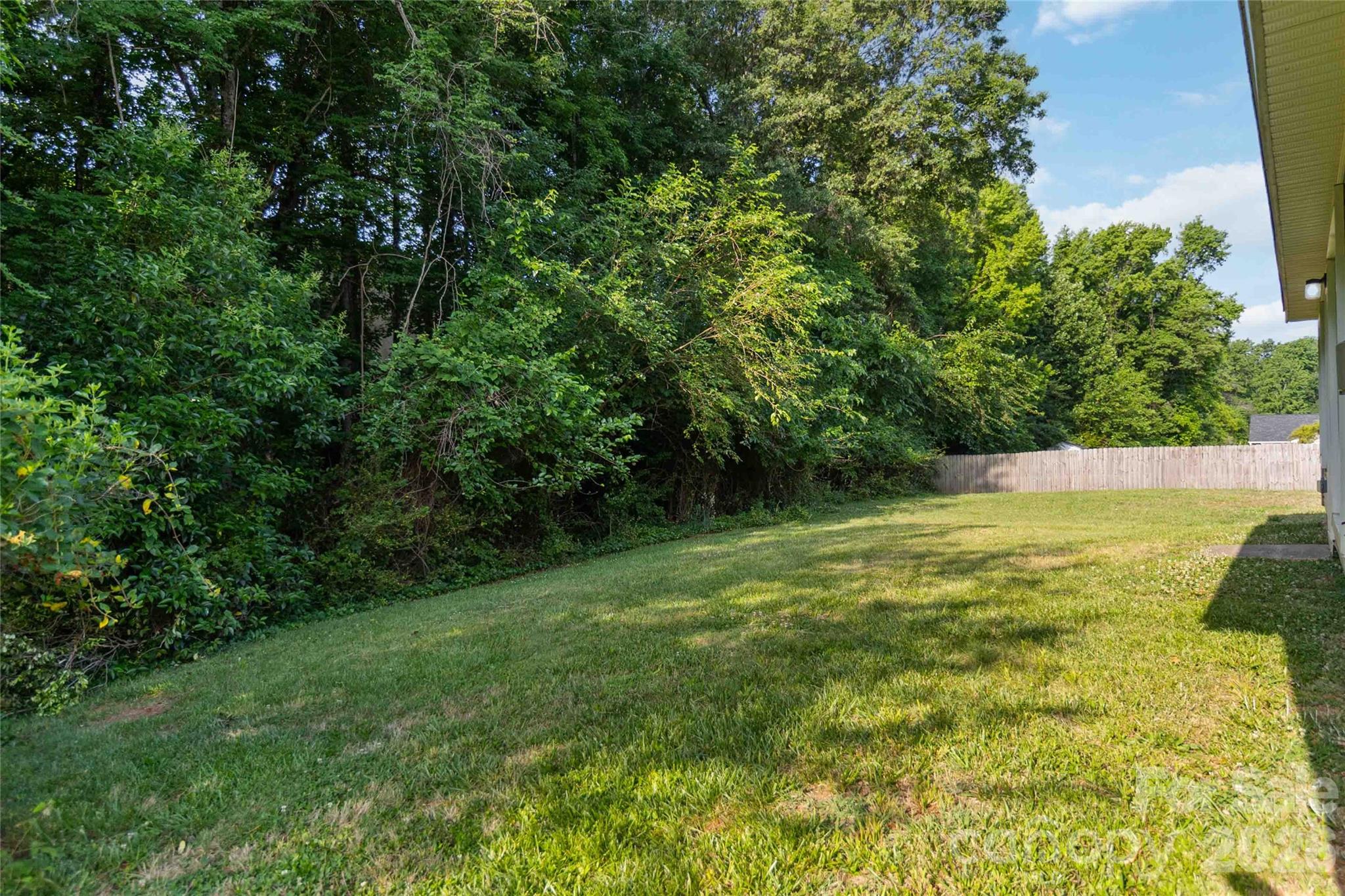 2721 Fairstone Avenue, Charlotte, NC - photo 14 of 17