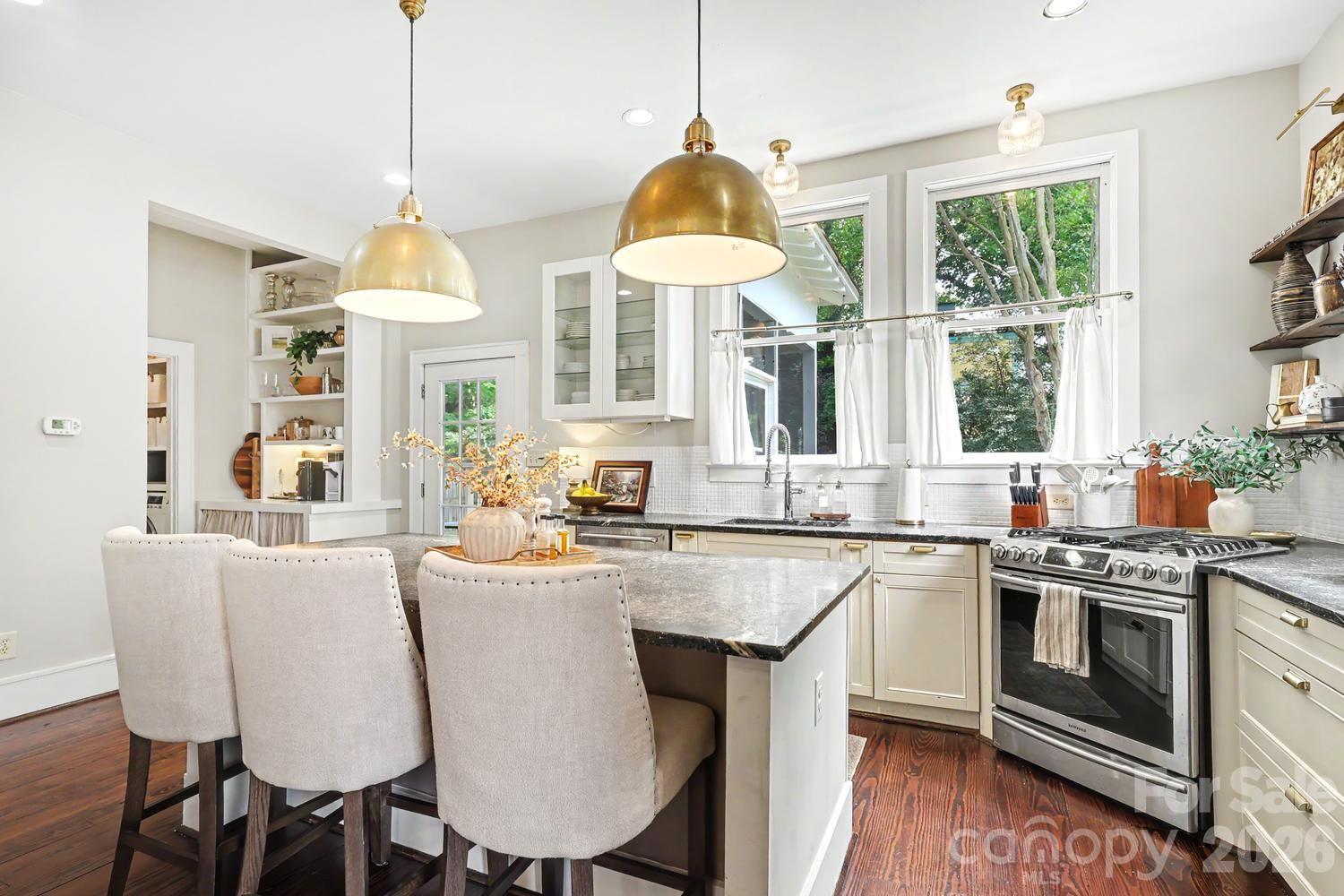 Photo 8 of 904 36th Street, Charlotte, NC