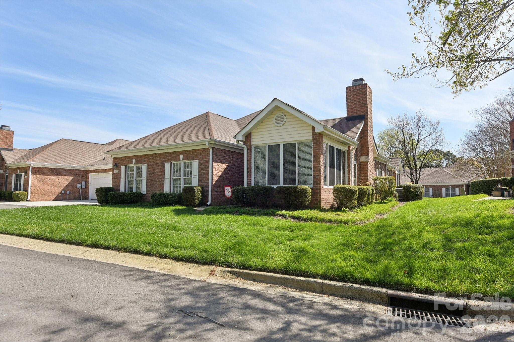Home for sale at 10816 Willow Crossing Drive, Charlotte, NC — photo 1 of 23