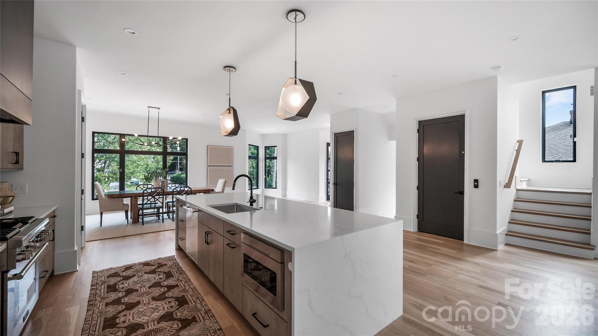 Photo 4 of 1511 Waverly Avenue, Charlotte, NC