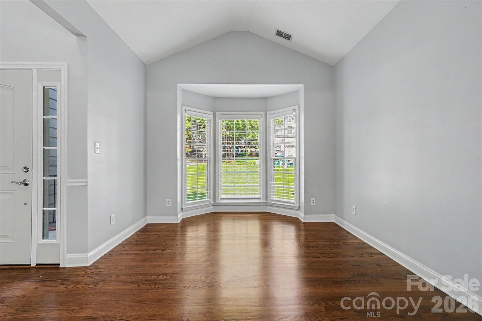 Photo 8 of 1926 Dunhill Drive, Charlotte, NC
