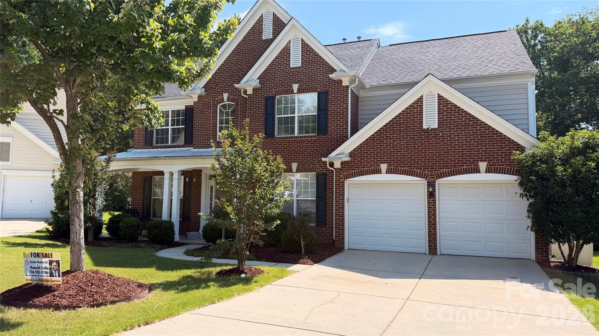 Home for sale at 9542 Oswald Lane, Charlotte, NC — photo 1 of 39