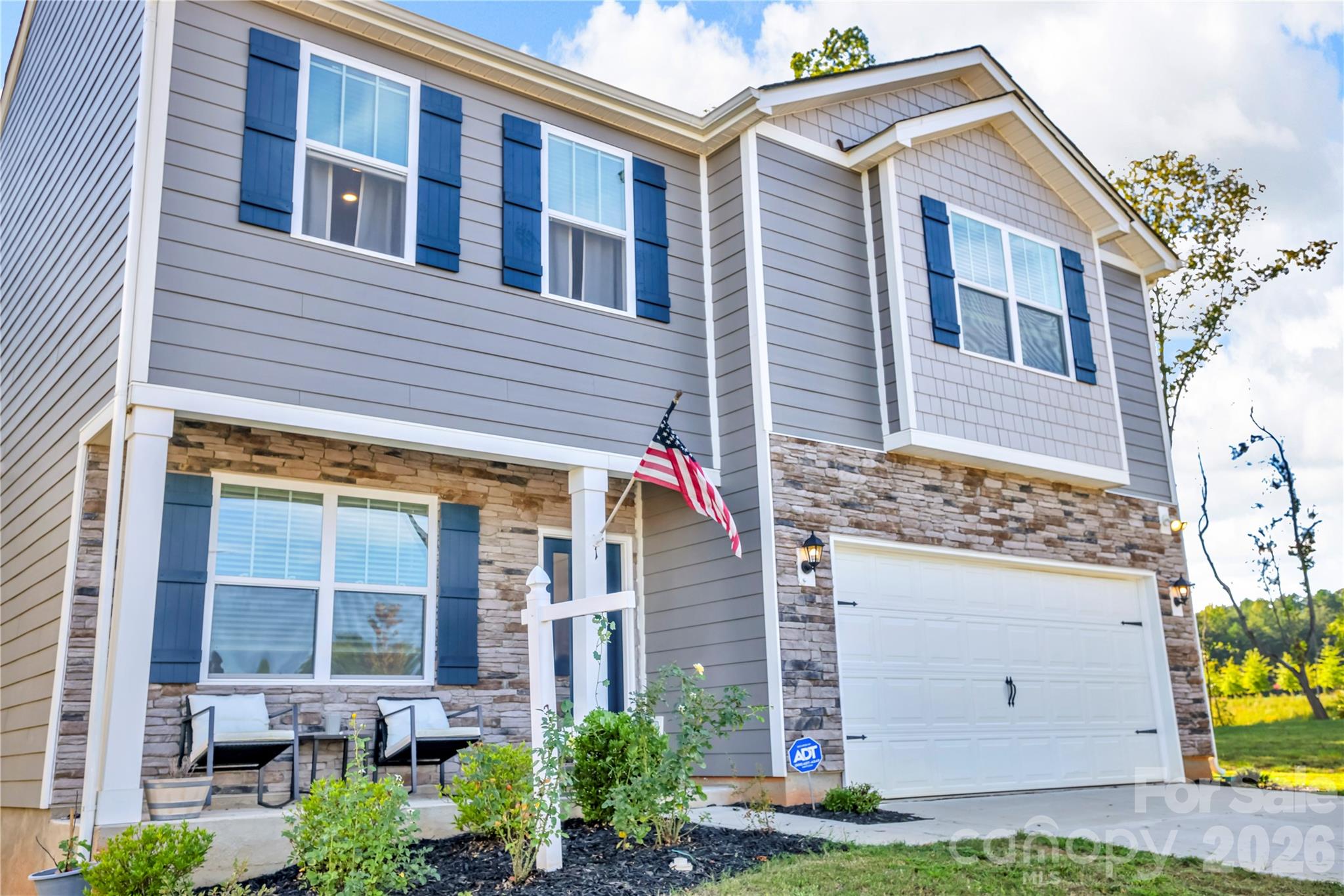 Photo 3 of 118 N Hill Lane, Troutman, NC