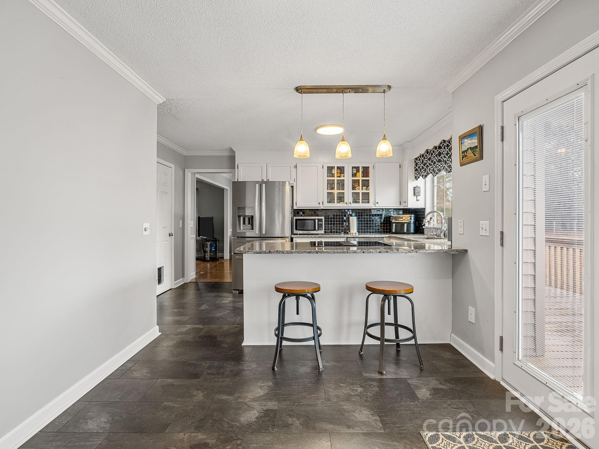 1570 Roddy Road, Campobello, SC - photo 12 of 39