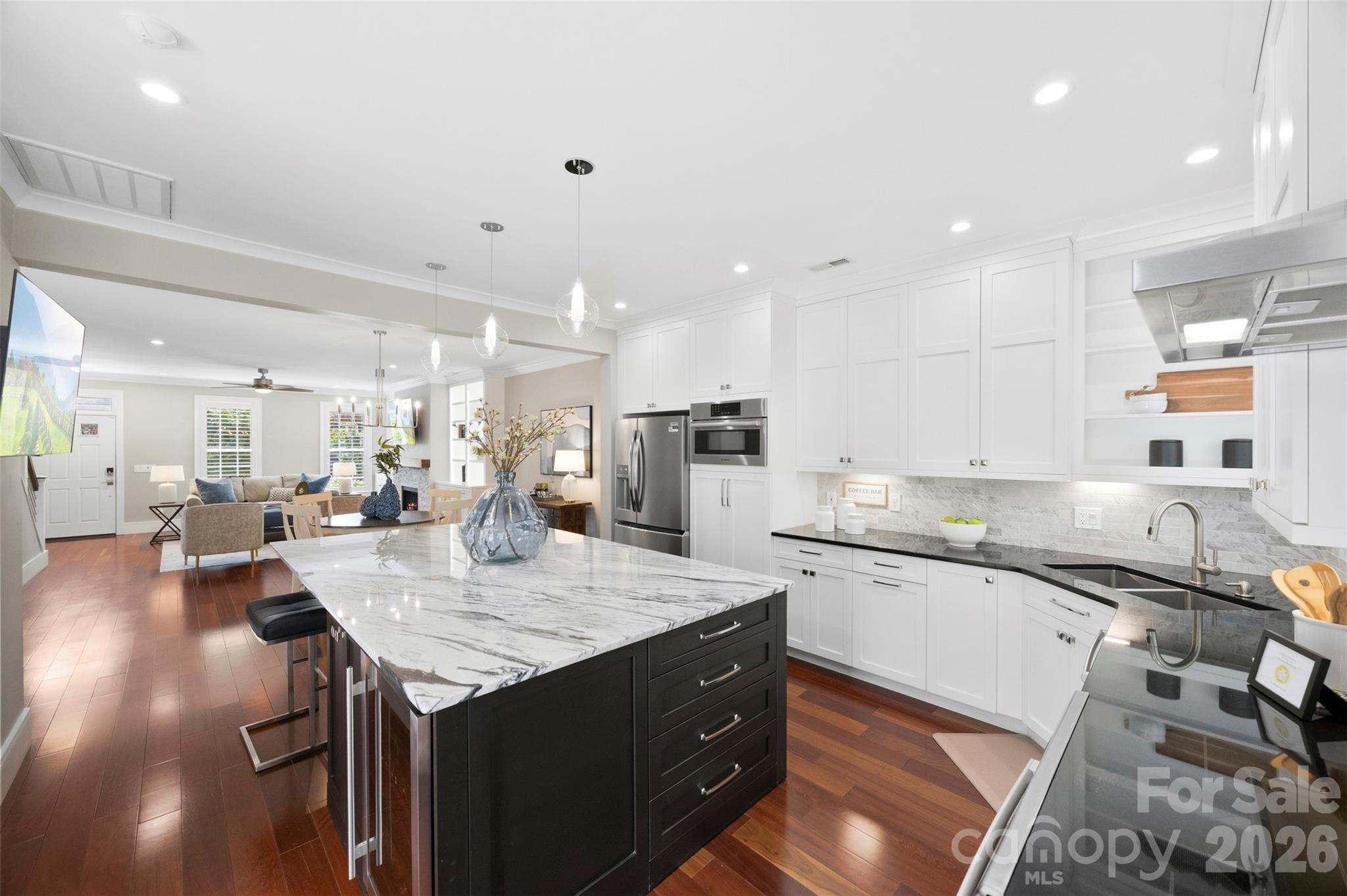 Photo 10 of 9415 Bonnie Briar Circle, Charlotte, NC