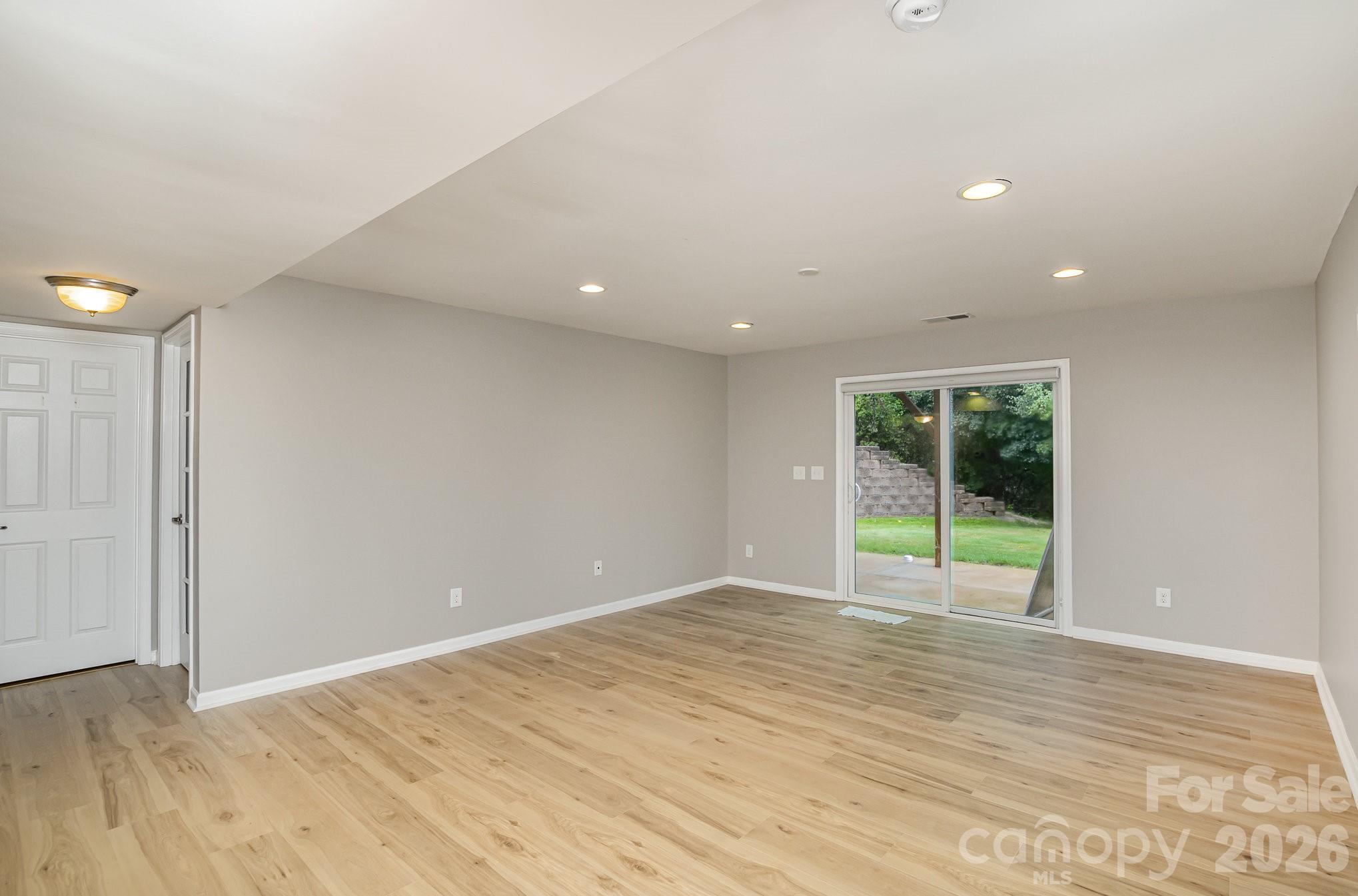 121 Inlet Point Drive, Tega Cay, SC - photo 19 of 25