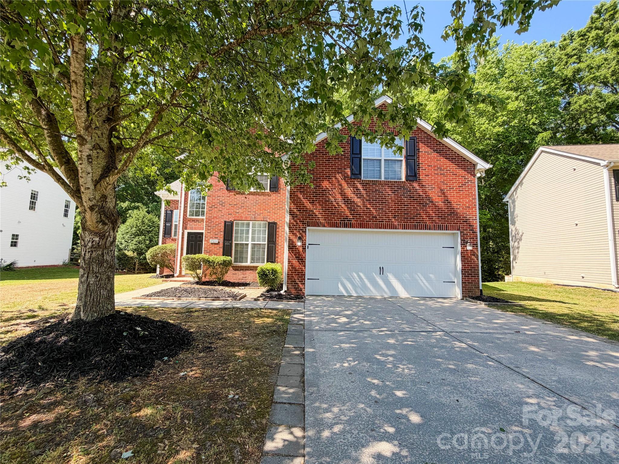 Photo 2 of 17224 Cambridge Woods Court, Charlotte, NC