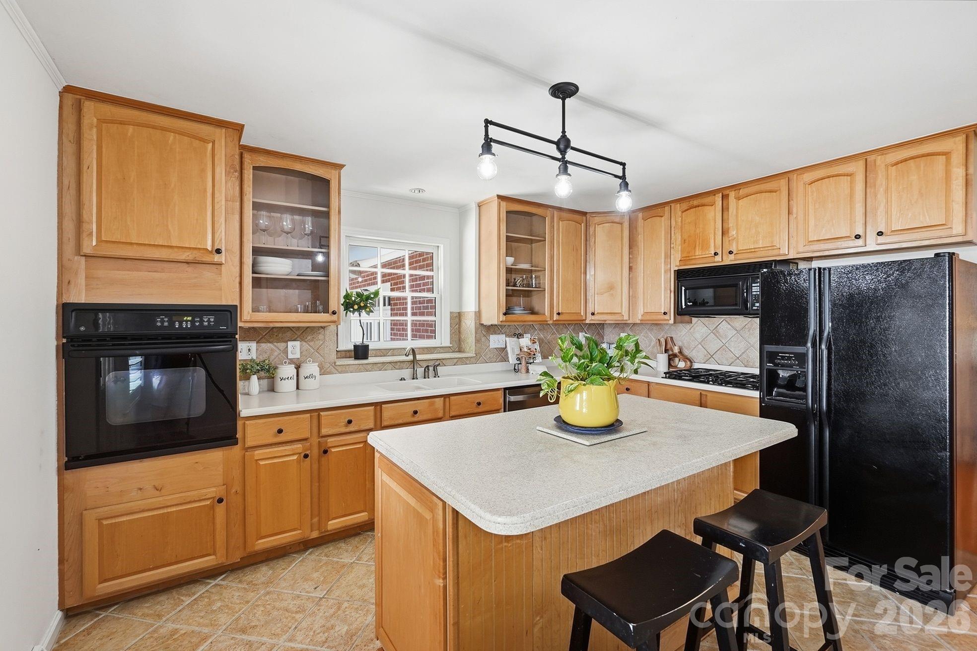 Photo 9 of 3635 Severn Avenue, Charlotte, NC