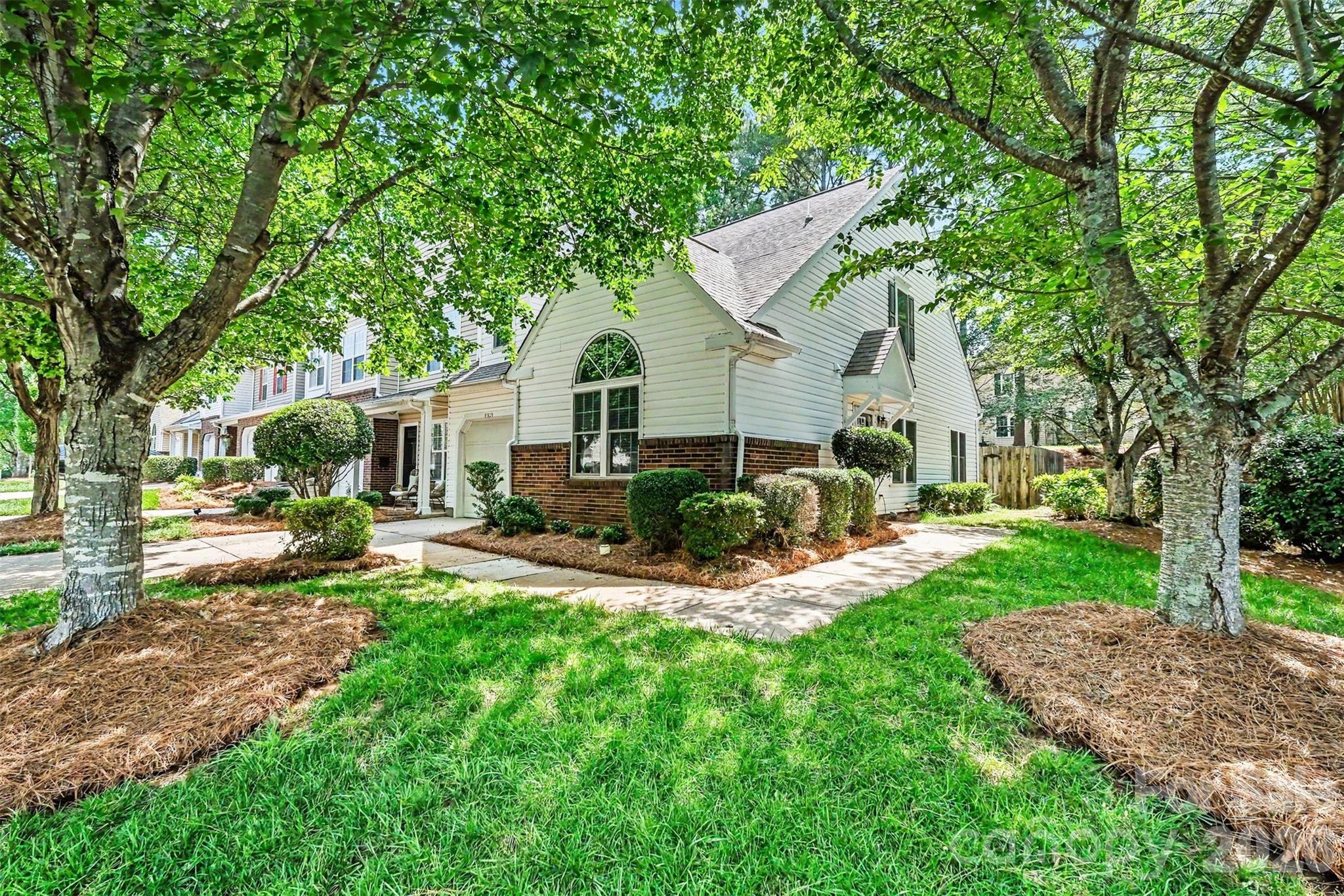 Photo 6 of 8929 Scotch Heather Way, Charlotte, NC