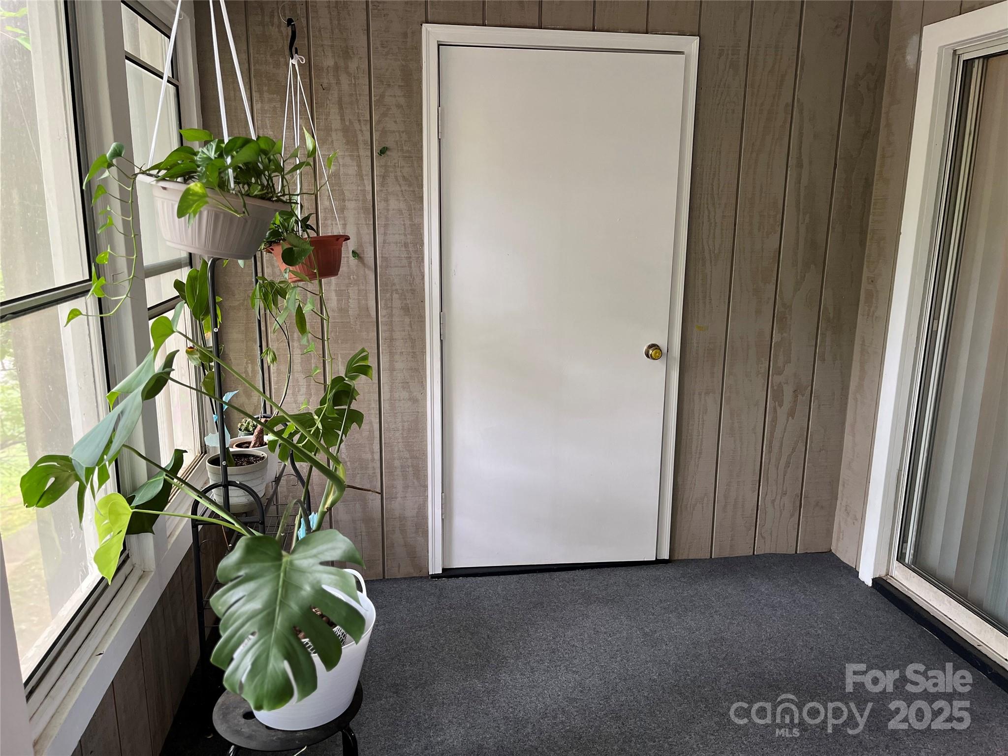 Photo 2 of 6011 Treetop Court, Charlotte, NC