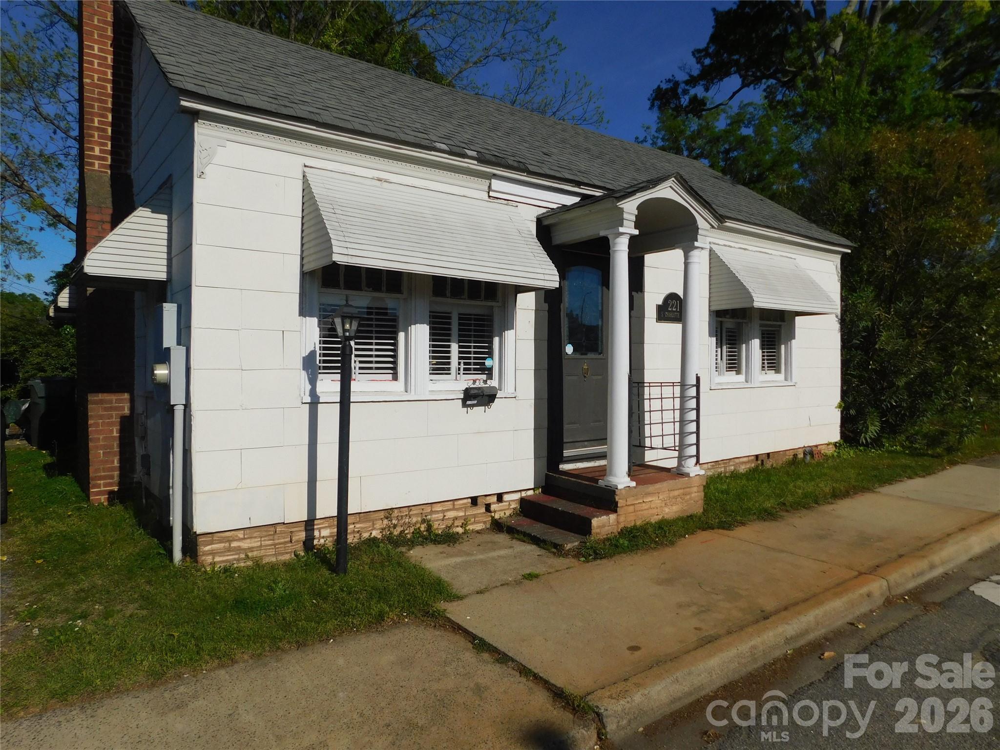 221 S Charlotte Avenue, Rock Hill, SC