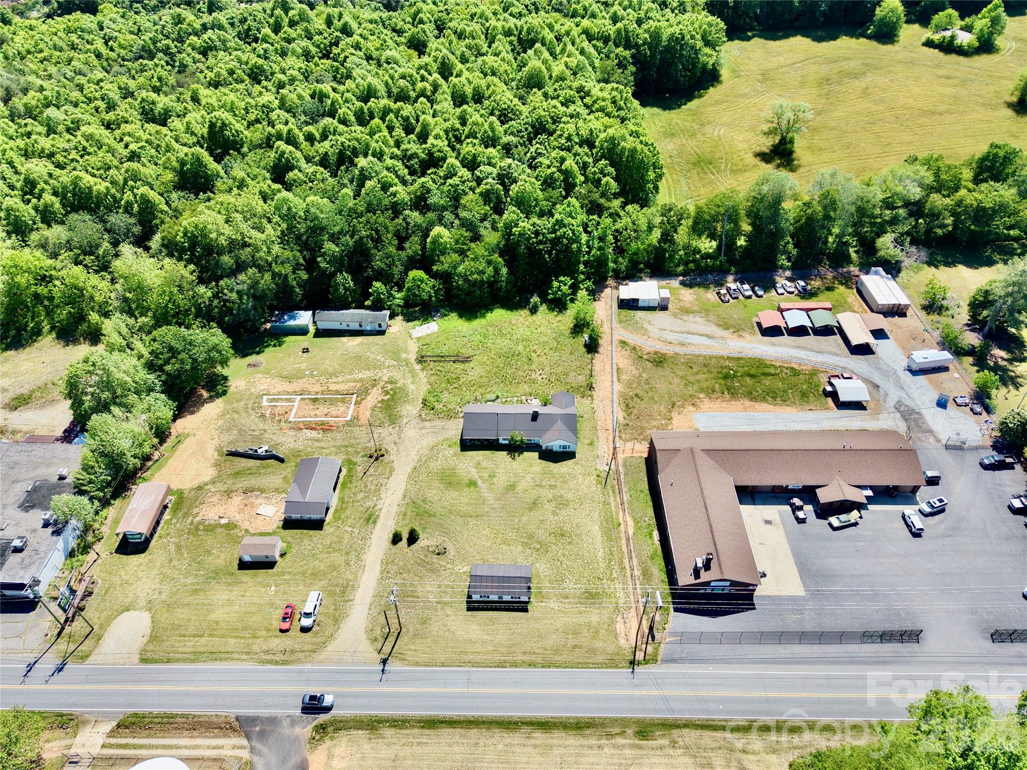 1263 NC 16 Highway N, Taylorsville, NC - photo 14 of 48