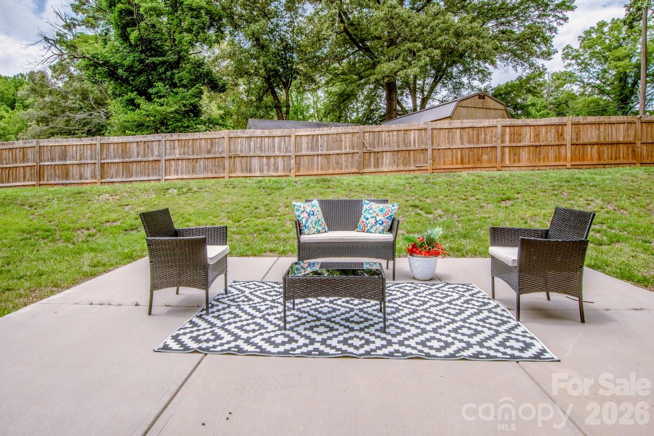 Photo 45 of 3211 Oakdale Road, Charlotte, NC