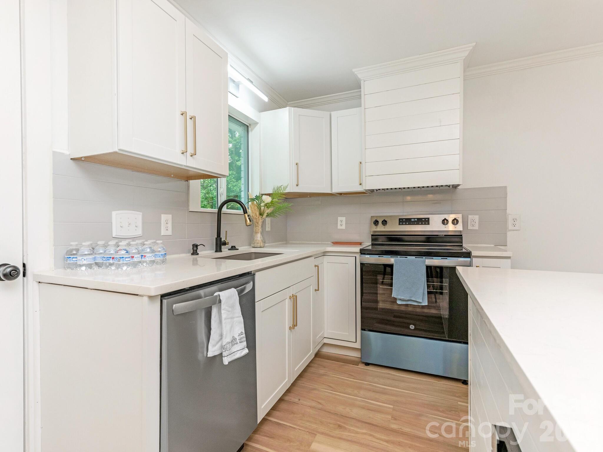 1831 Erie Street, Charlotte, NC - photo 9 of 24
