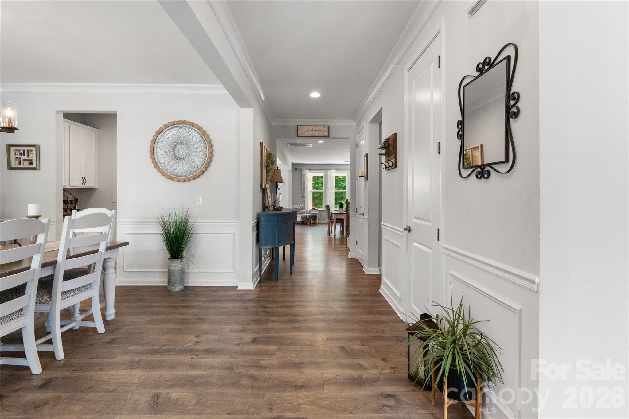 Home for sale at 10397 Paper Birch Drive, Charlotte, NC — photo 5 of 46