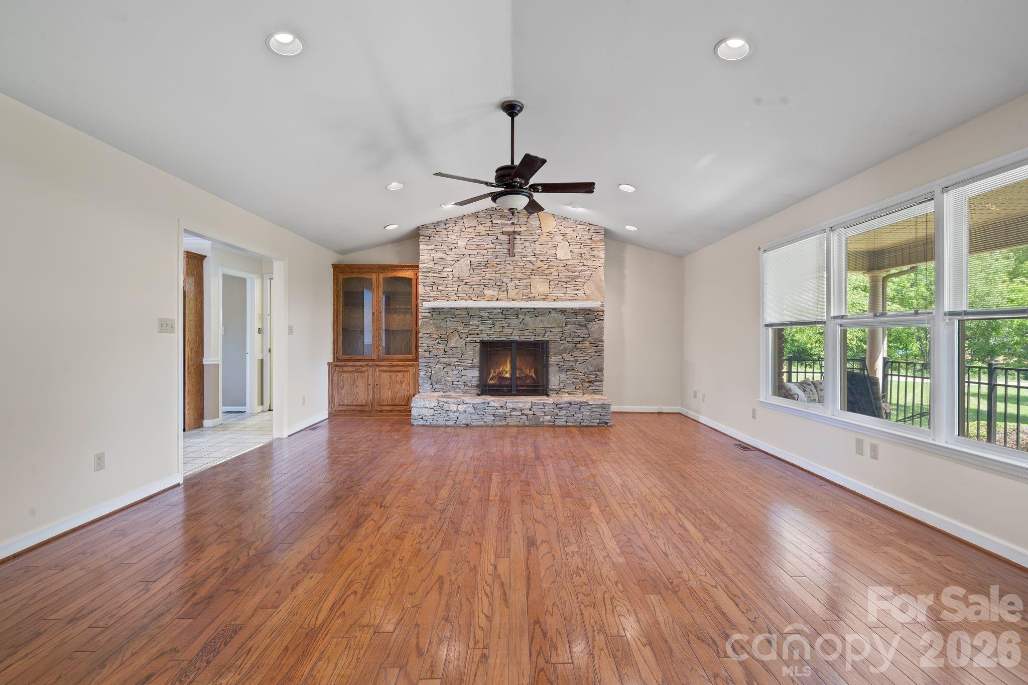 3381 Elaine Avenue, Lincolnton, NC - photo 11 of 35