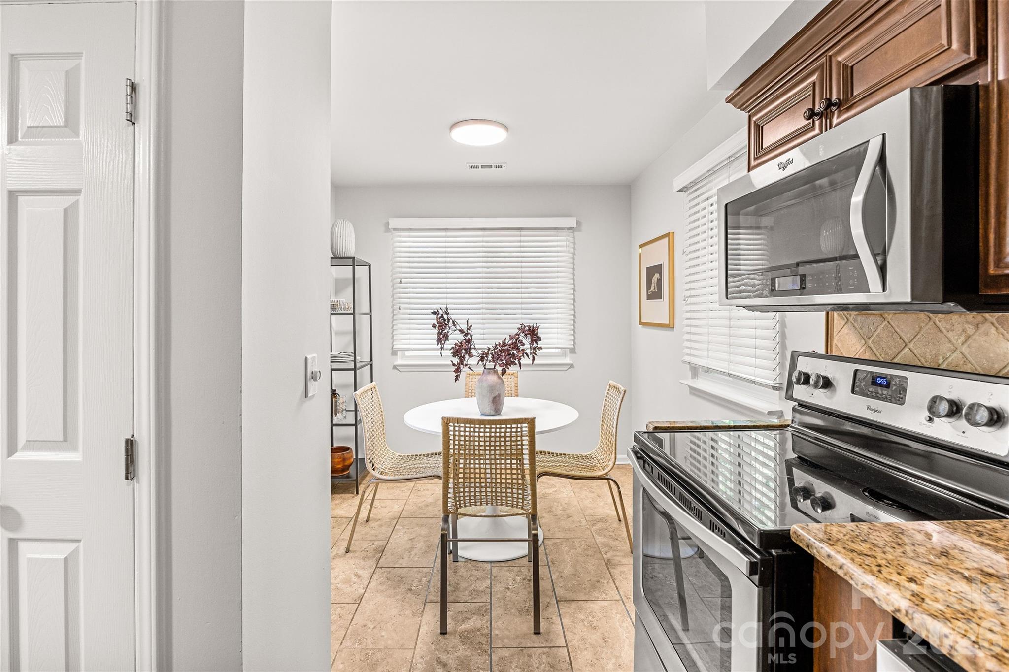 Photo 18 of 9526 Fairway Ridge Road, Charlotte, NC