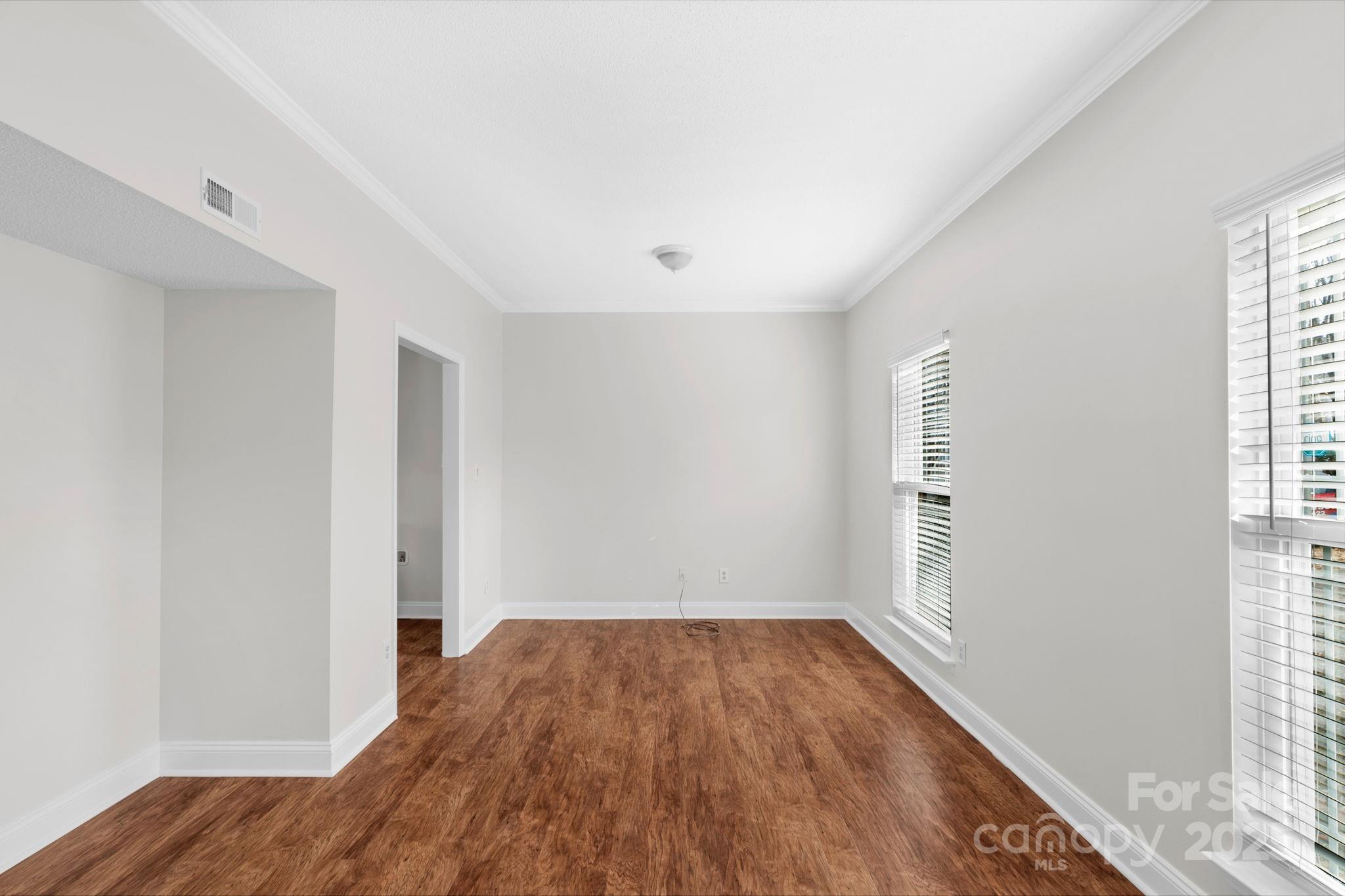 Photo 8 of 6109 Tartan Green Court, Charlotte, NC