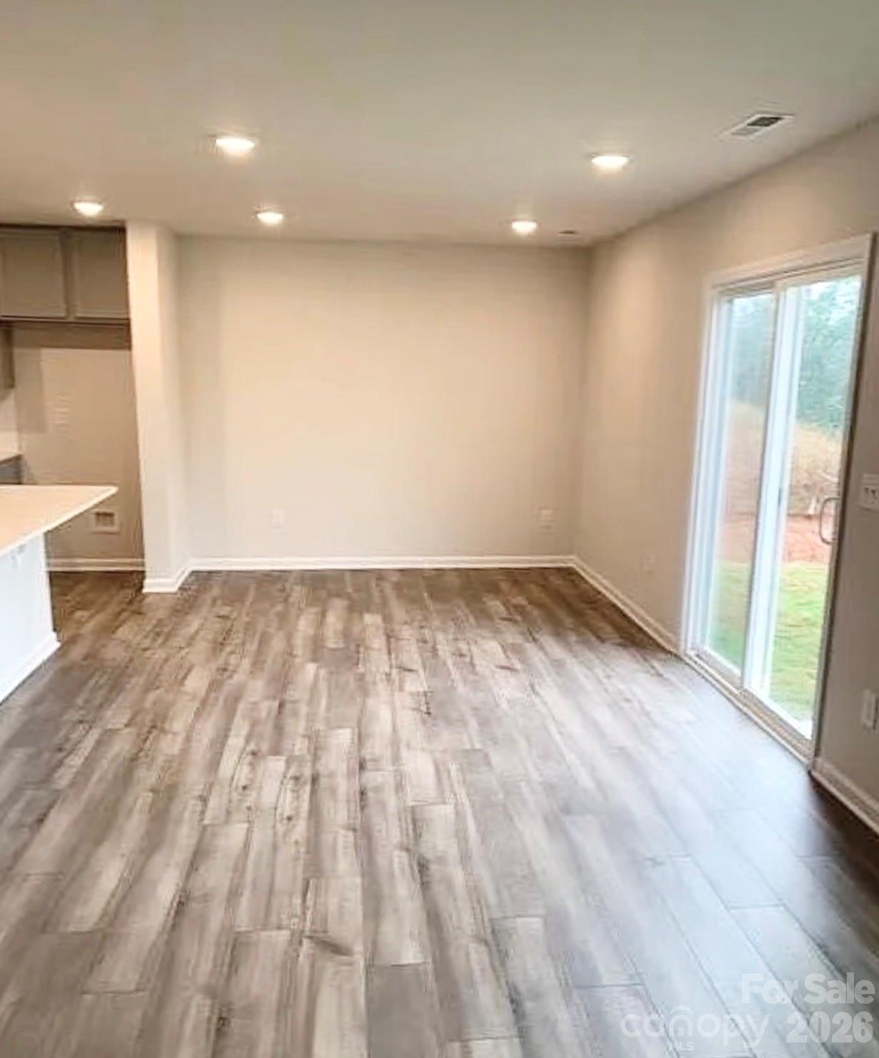 Photo 3 of 136 Brentwood Drive, Statesville, NC