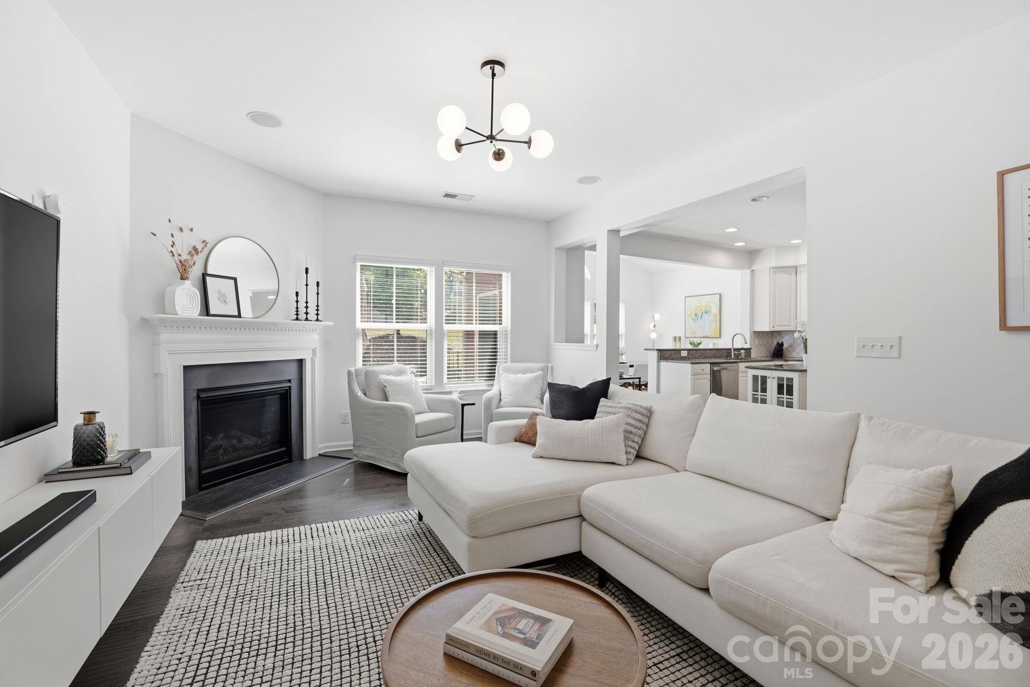 Photo 12 of 1819 Fleetwood Drive, Charlotte, NC