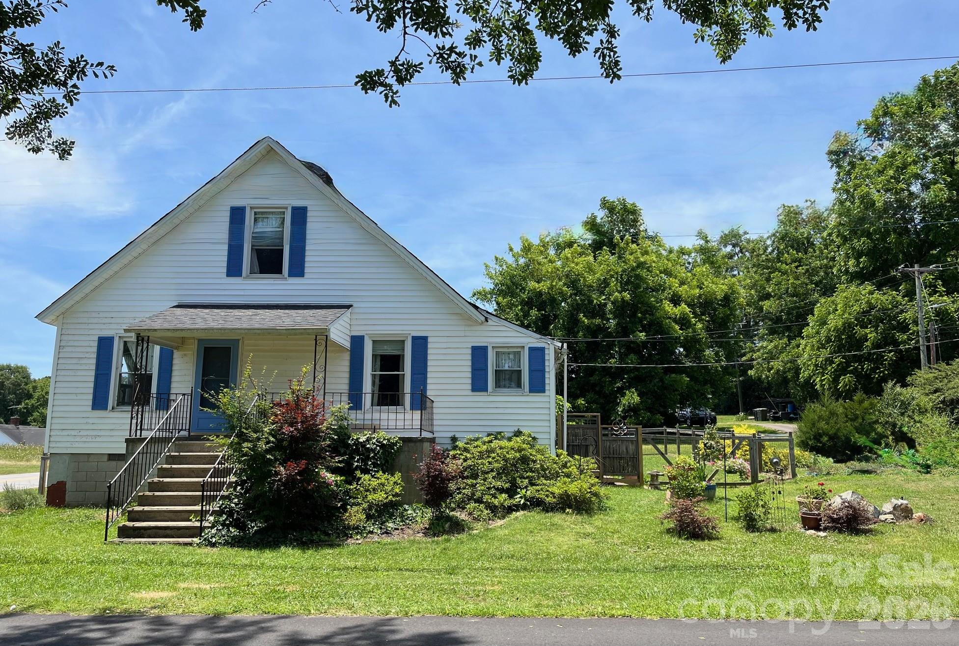 1203 Old Union Road, Lockhart, SC