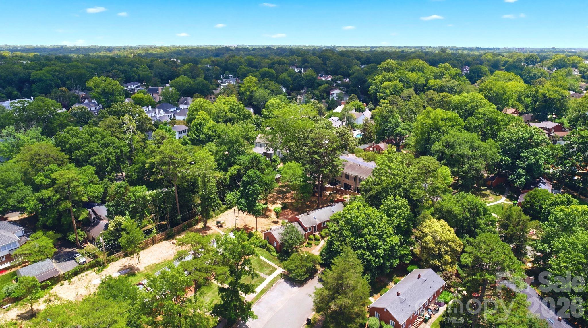 Photo 32 of 1833 Jameston Drive, Charlotte, NC