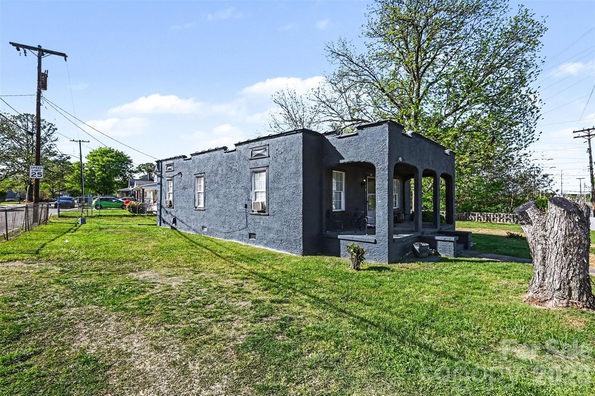 Photo 4 of 114 Norwood Drive, Charlotte, NC