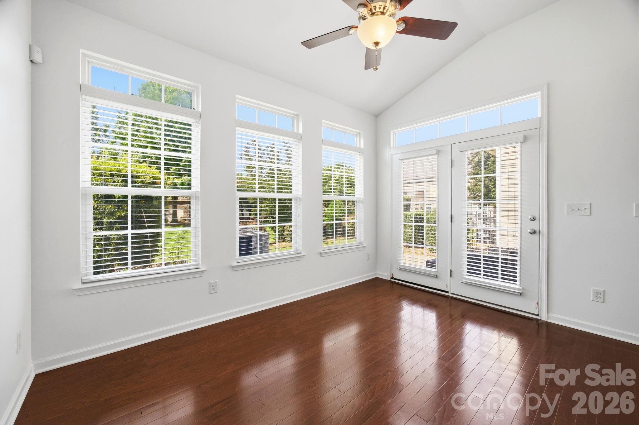 Photo 13 of 2162 Belle Vernon Avenue, Charlotte, NC