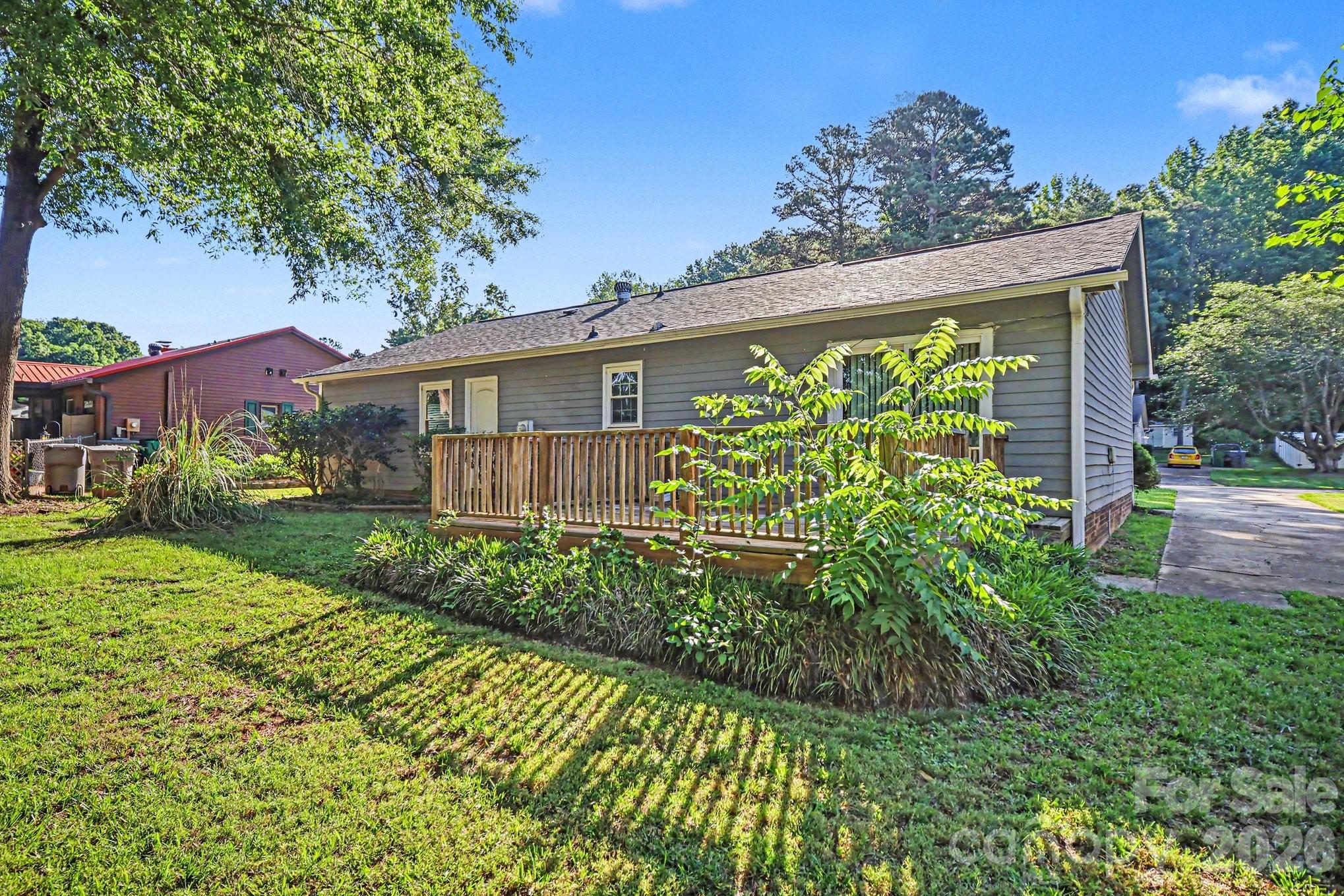 Photo 22 of 1530 Teddington Drive, Charlotte, NC