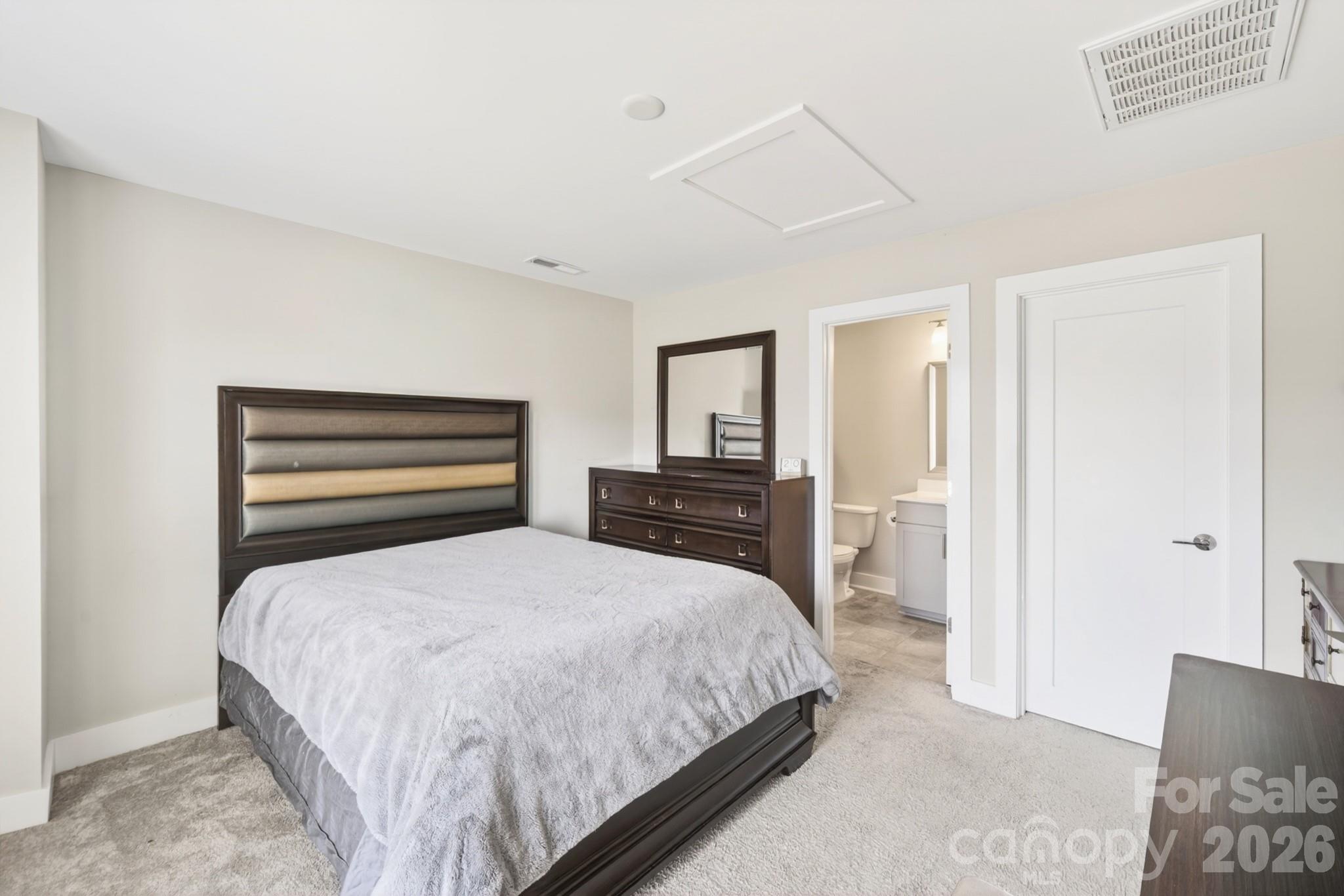 Photo 33 of 15036 New Amsterdam Lane, Charlotte, NC