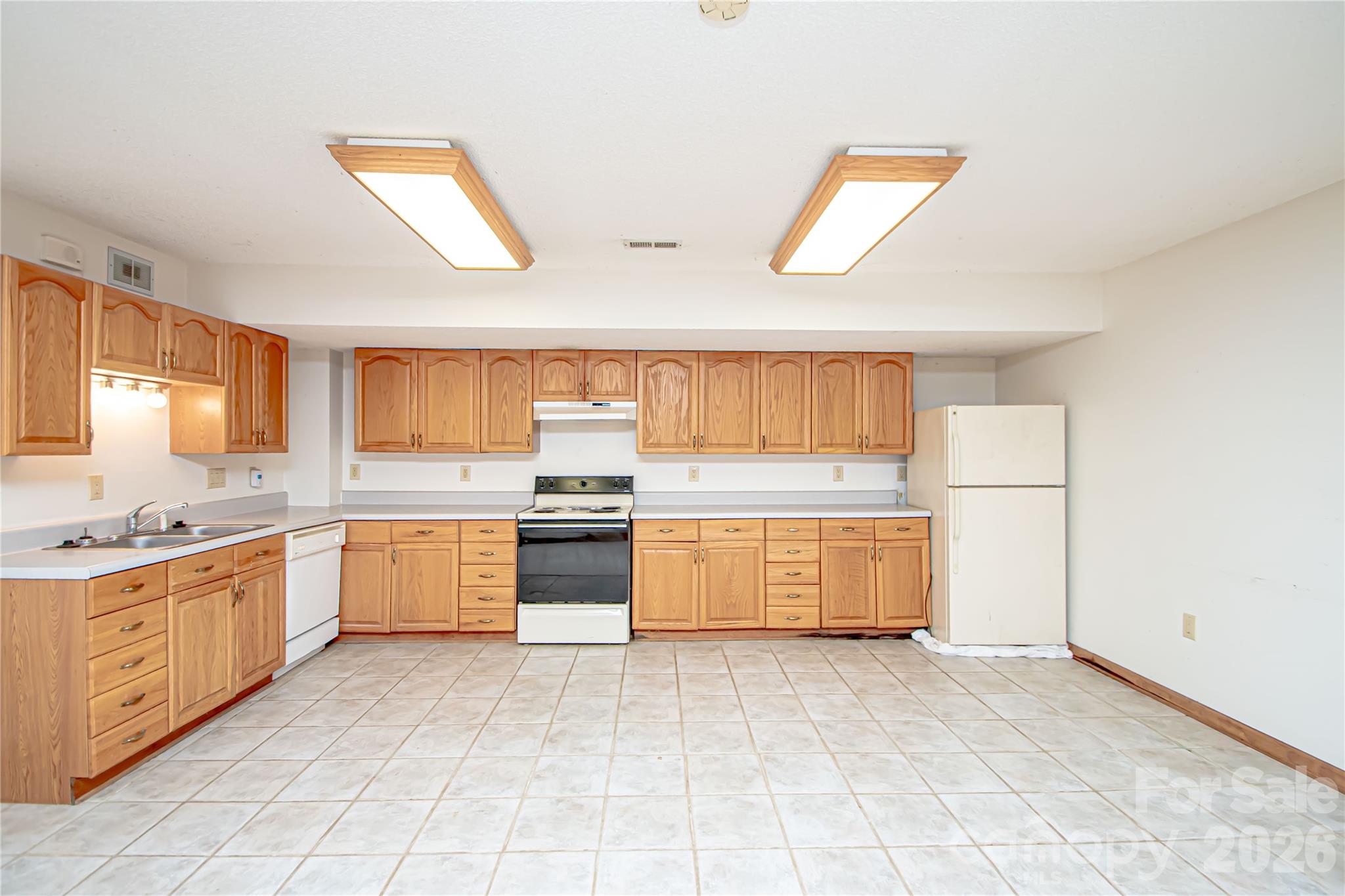 Photo 32 of 10801 Whitfield Ridge Drive, Charlotte, NC