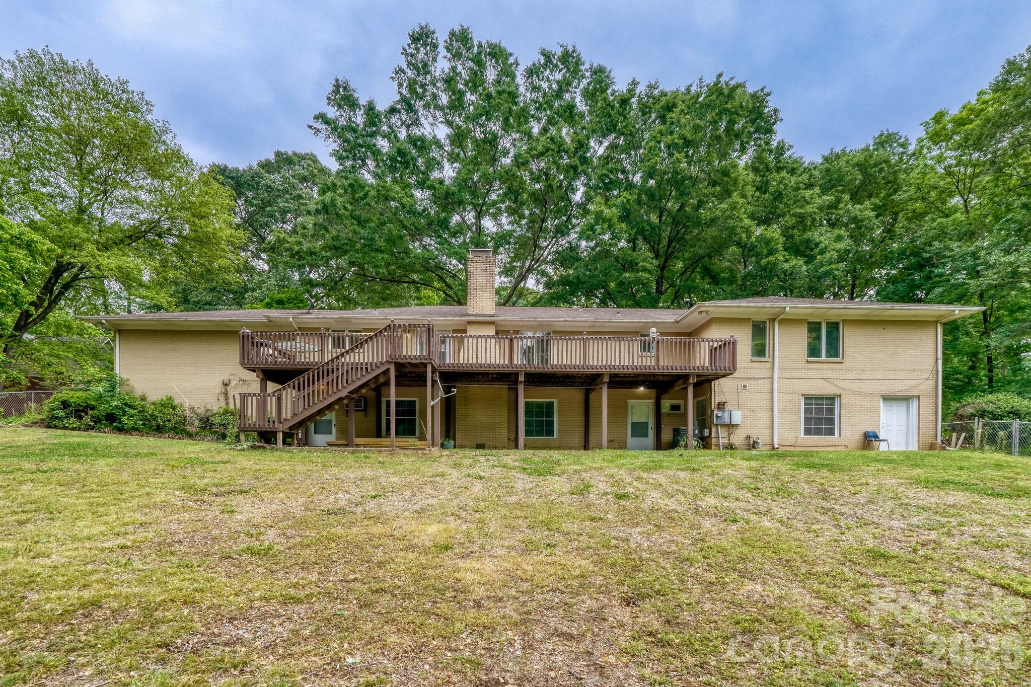 Photo 29 of 121 Edgerly Court, Charlotte, NC
