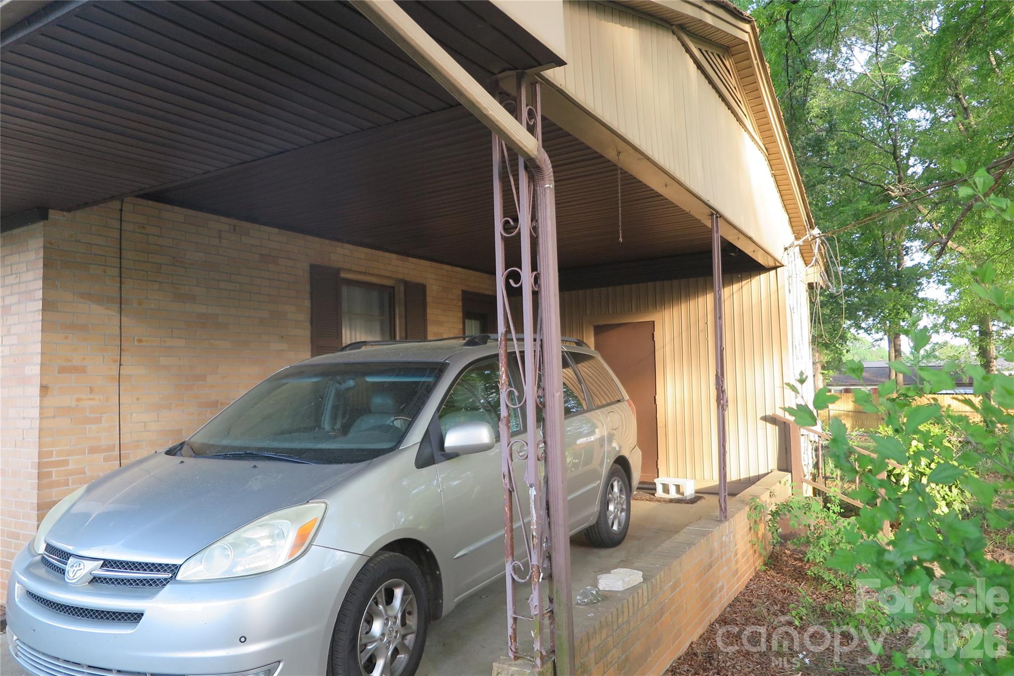 419 S Church Street, Lowell, NC - photo 3 of 22