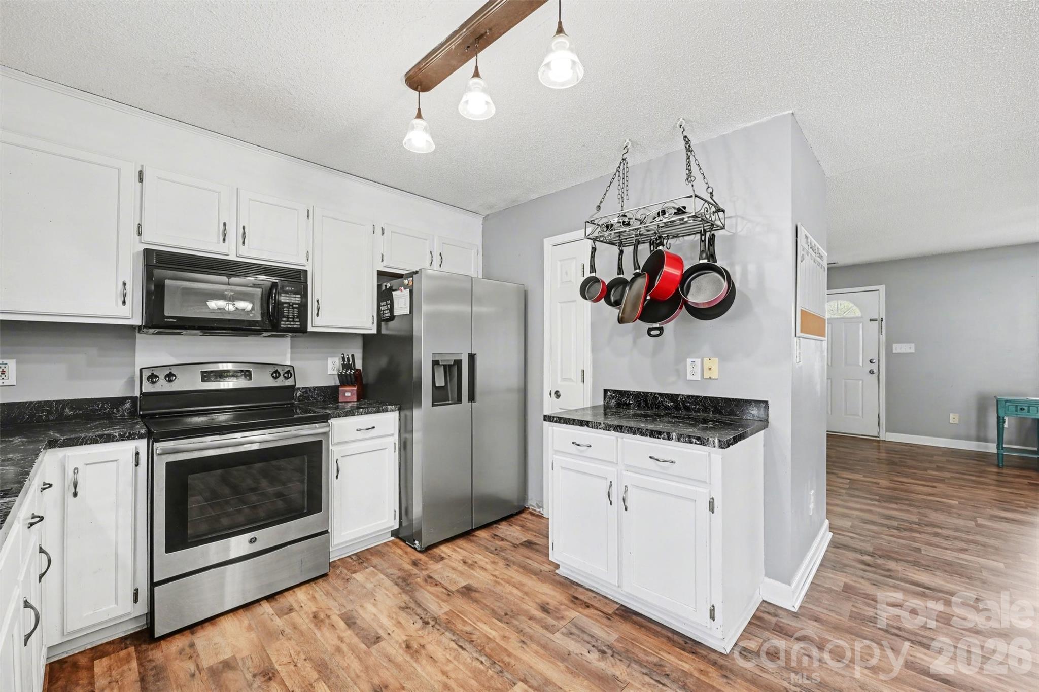 353 Woodlawn Avenue, Mount Holly, NC - photo 15 of 29