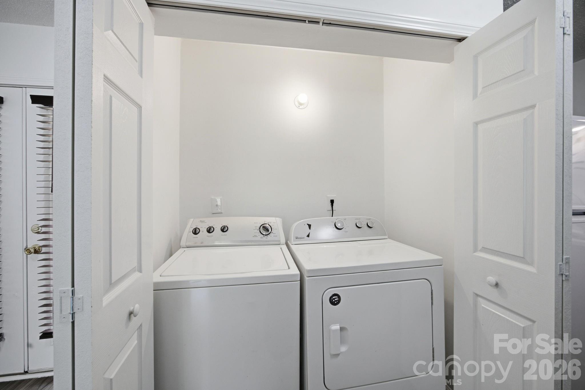 Home for sale at 9401 Feldbank Drive, Charlotte, NC — photo 16 of 42