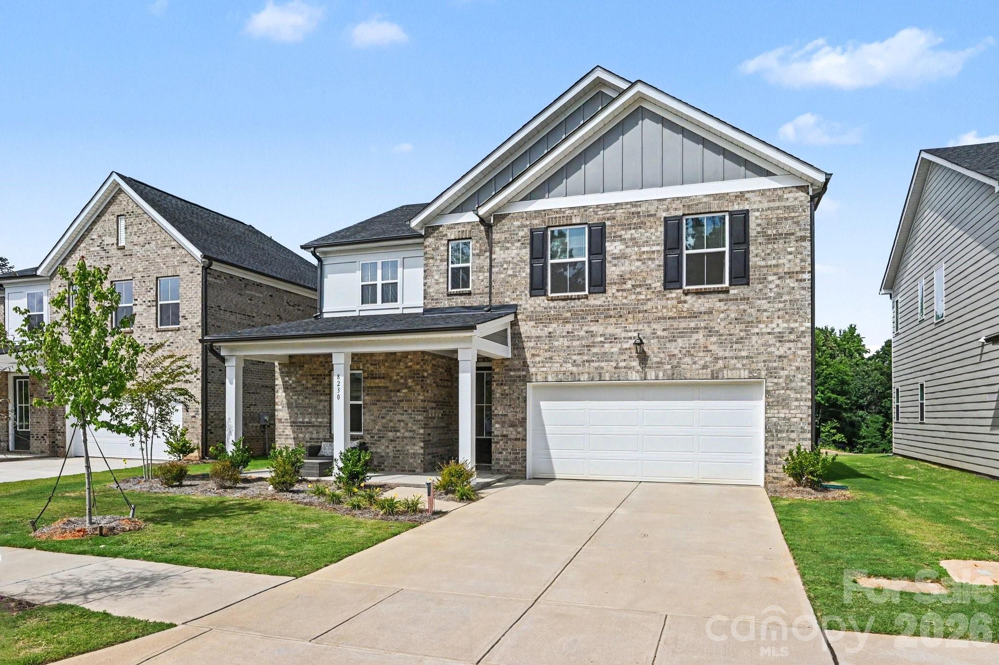 Photo 2 of 8230 Franklin Trail Street, Charlotte, NC