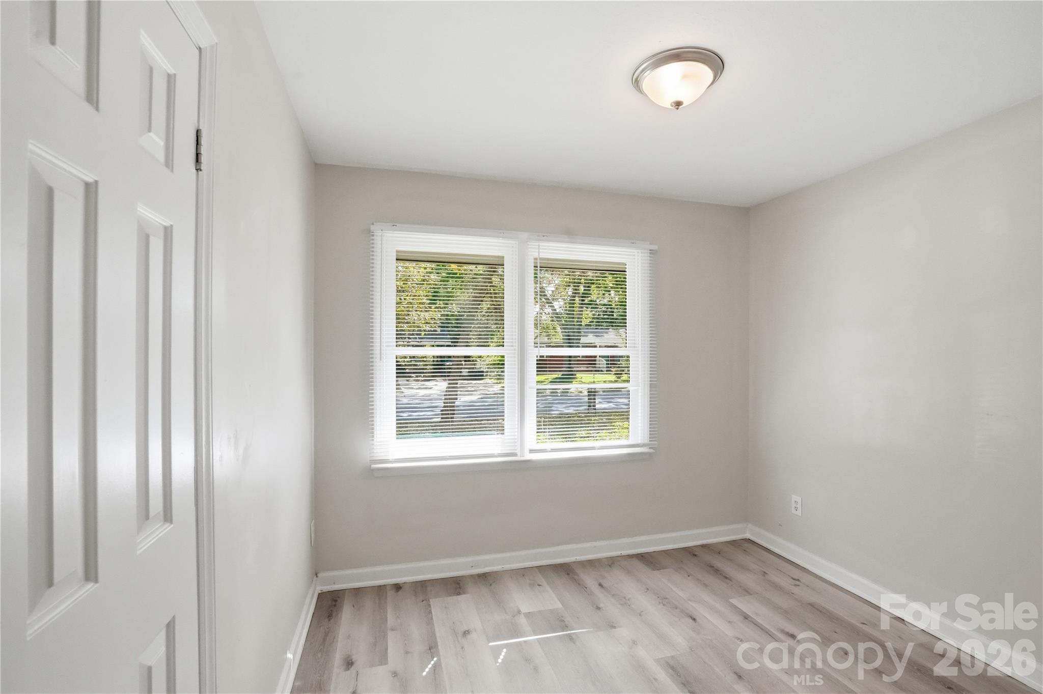 Photo 17 of 1016 Pondella Drive, Charlotte, NC