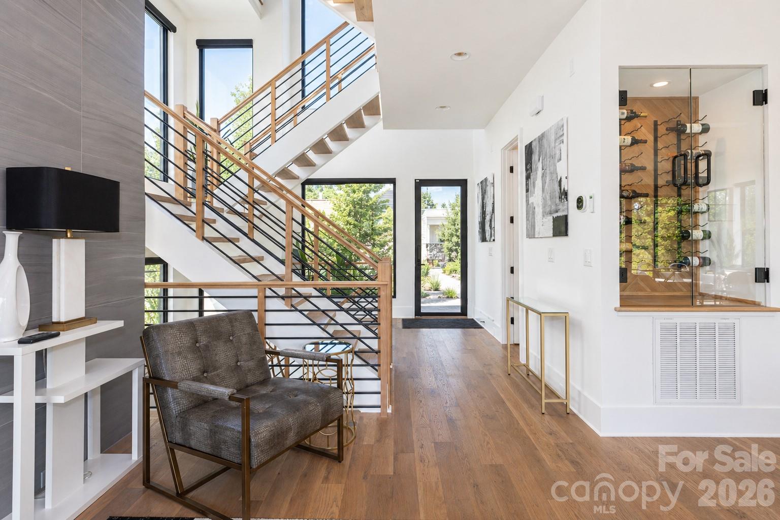308 Frazier Avenue, Charlotte, NC - photo 5 of 47