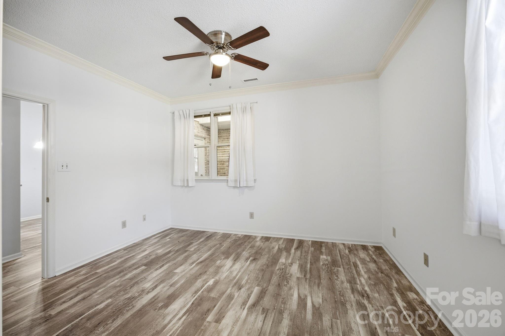 19980 Oak Leaf Circle, Cornelius, NC - photo 10 of 19
