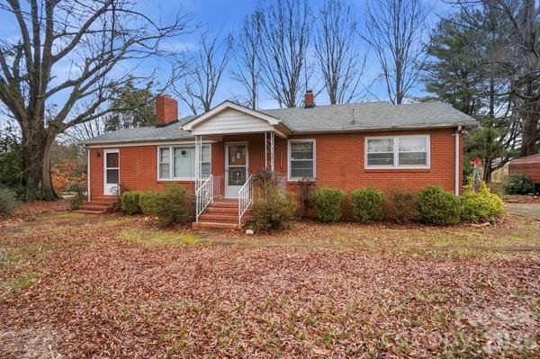 Photo 3 of 3704 Weddington Road, Monroe, NC