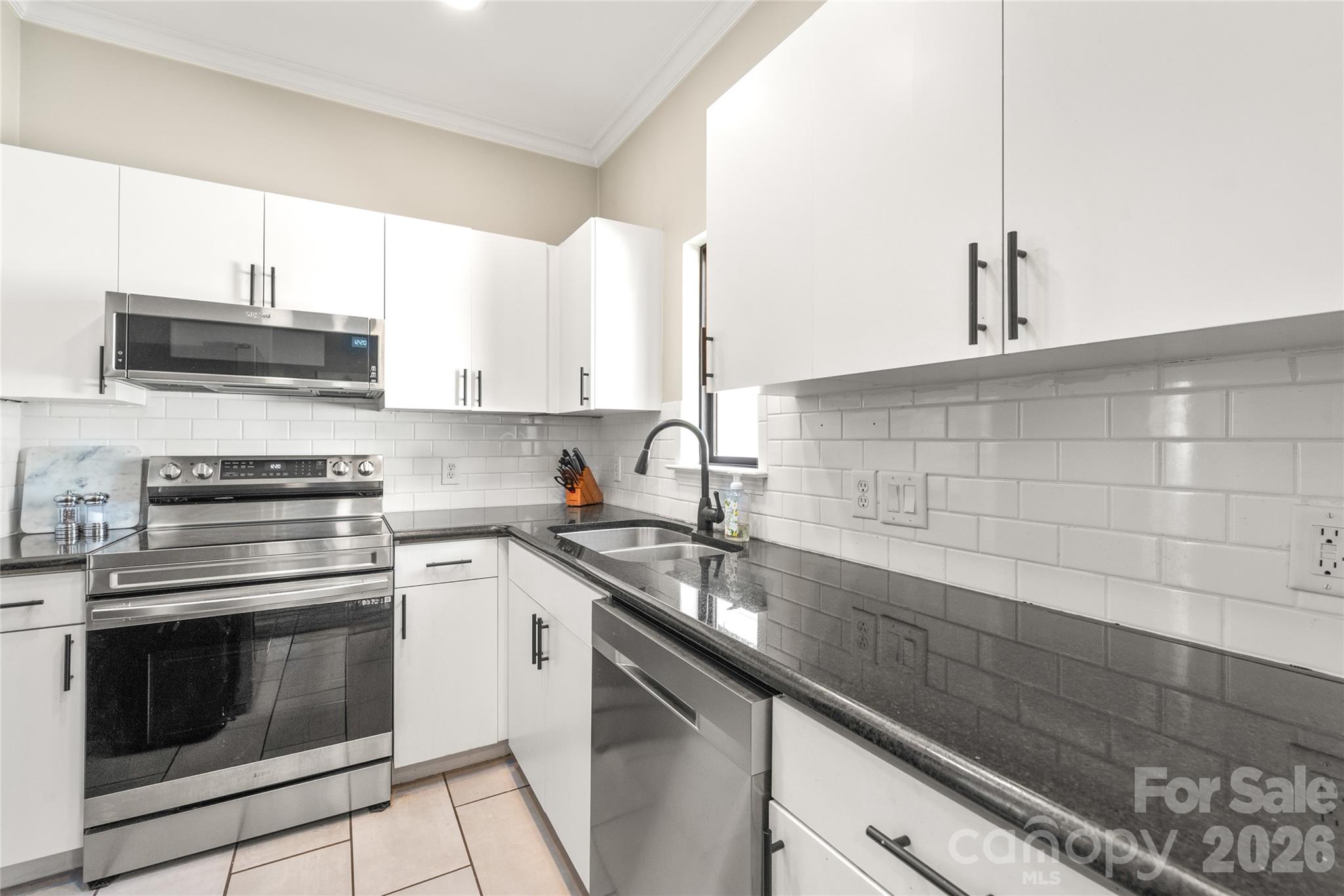 Photo 10 of 1914 Wilmore Walk Drive, Charlotte, NC